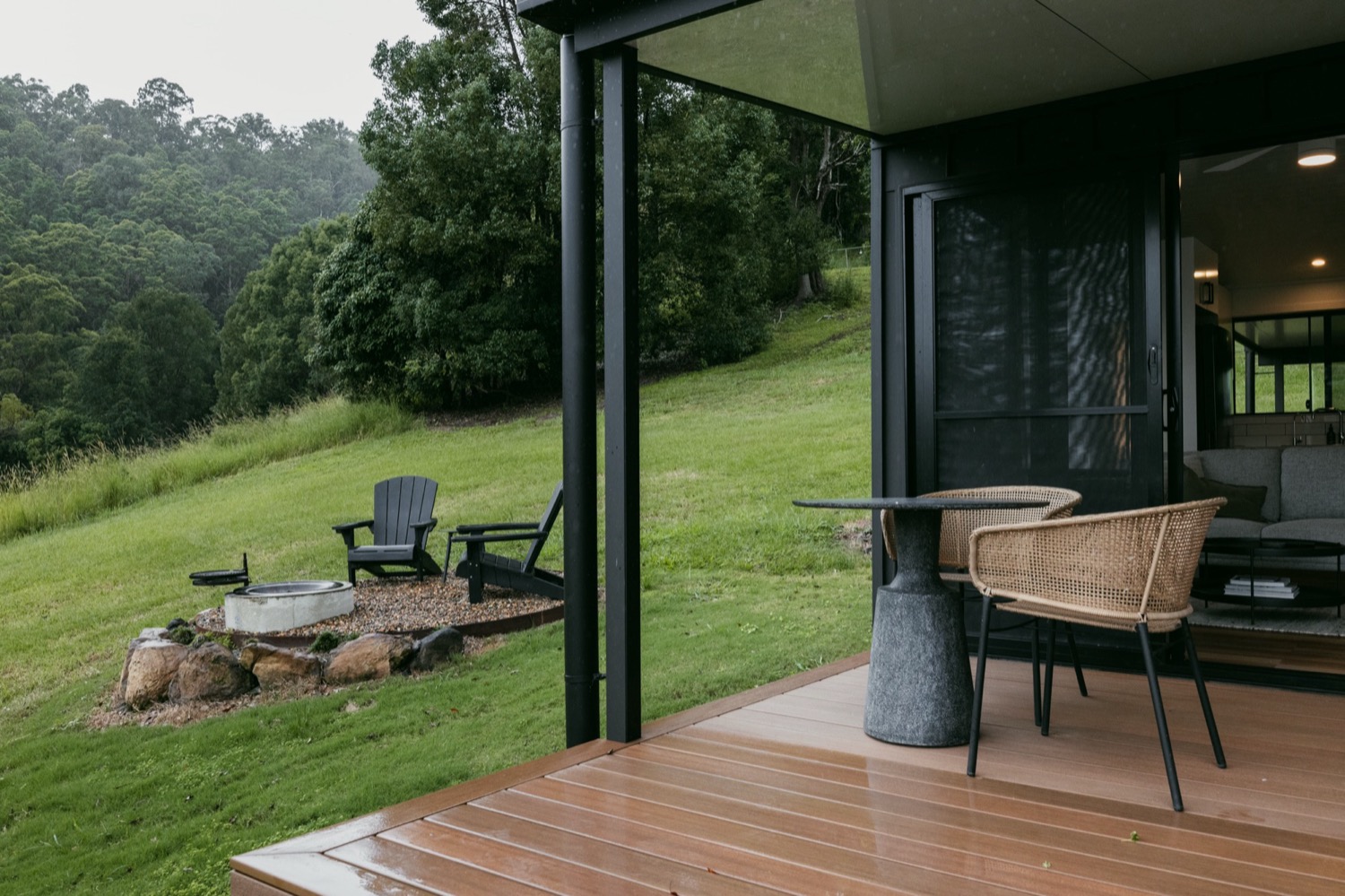 Hillside Cabins | 1 & 2-Bedroom Cabins with Mountain Range Views, Tweed ...