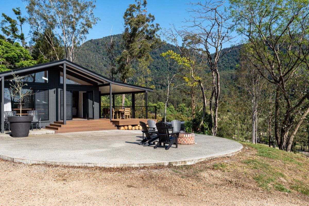 The Homestead | Luxury 2-Bedroom Estate, Sēlah Valley, Tweed Valley NSW